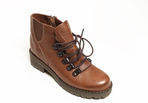 Boniface Calzados – BORCEGOS